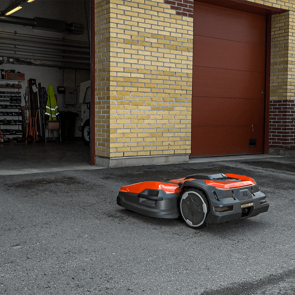 Husqvarna CEORA™ 546 EPOS™ Robotic Lawn Mower