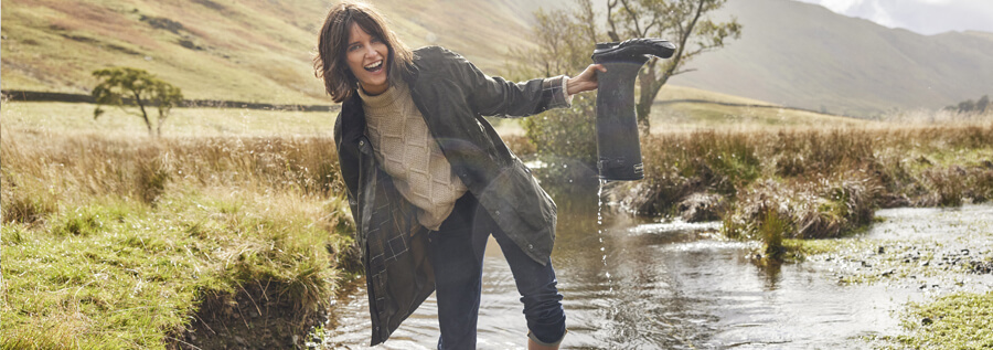 Timeless Style! Exploring the Iconic Barbour Wax Jacket