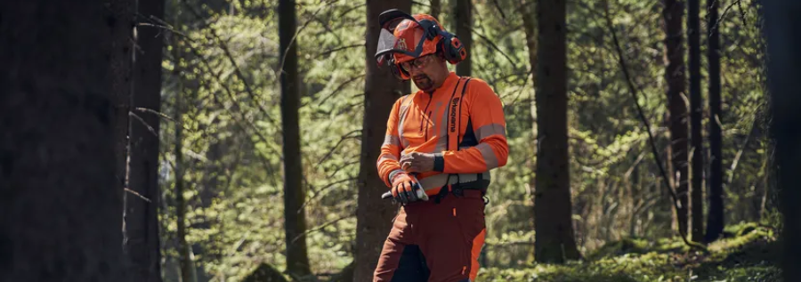 Best PPE for Hot Weather | Summer Workwear Safety Tips